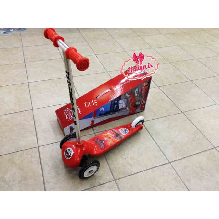 3 Tekerlekli Scooter Frenli - MARVEL - Avengers Twıstable Scooter 3 Teker